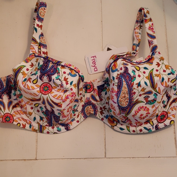 Freya | Swim | Freya Indio Plunge Bikini Top Womens Underwire | Poshmark